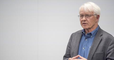 Policy expert Mark Winne has watched food movement grow up - - Johns ...